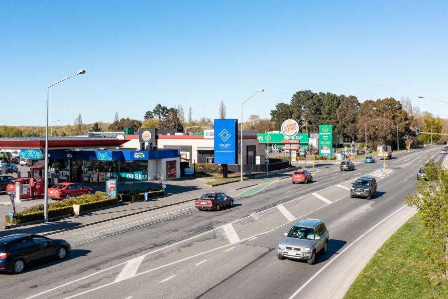 SH1 Ashburton | Sign Advertising | New Zealand | VAST Billboards